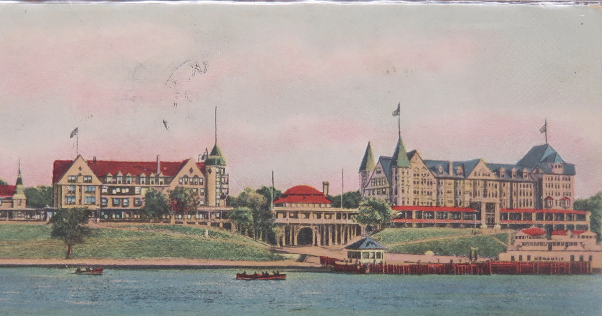 ManhansettHouse_PostCard - Shelter Island Reporter