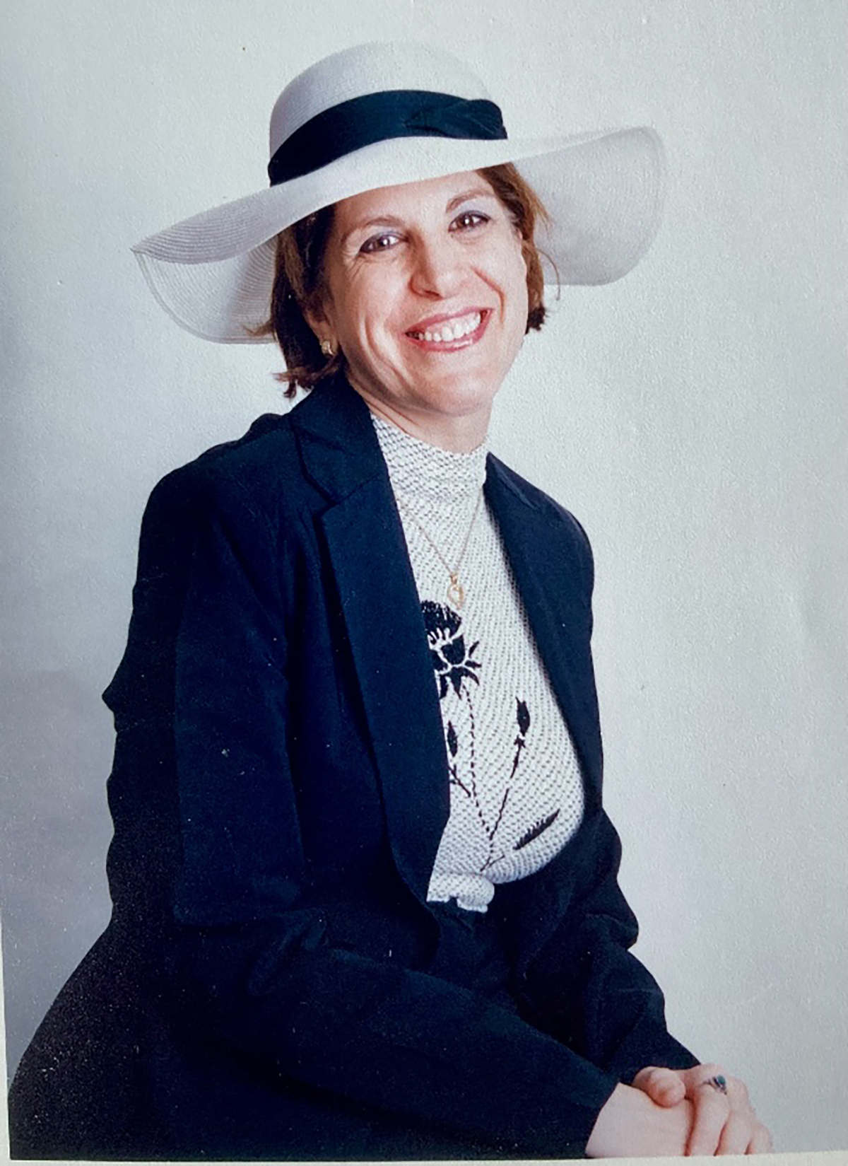 Shelter Island Reporter obituary: Jacqueline Loconsolo Gates - Shelter ...