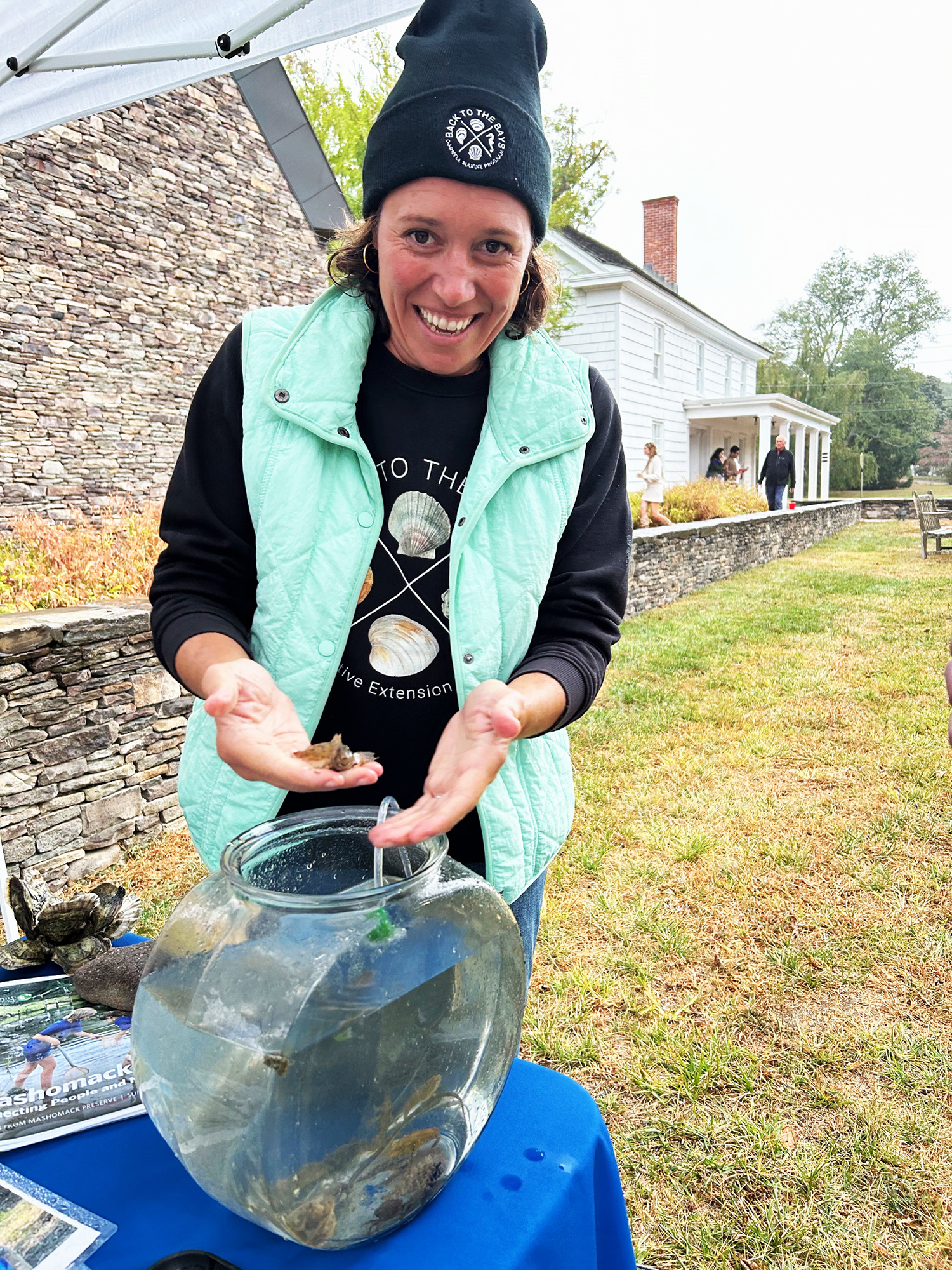 Oyster feast shines at Shelter Island History Center - Shelter Island ...