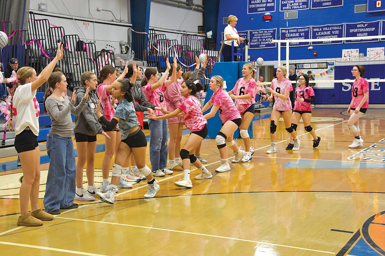 Fans support Shelter Island volleyballers for ’Dig Pink’ - Shelter ...