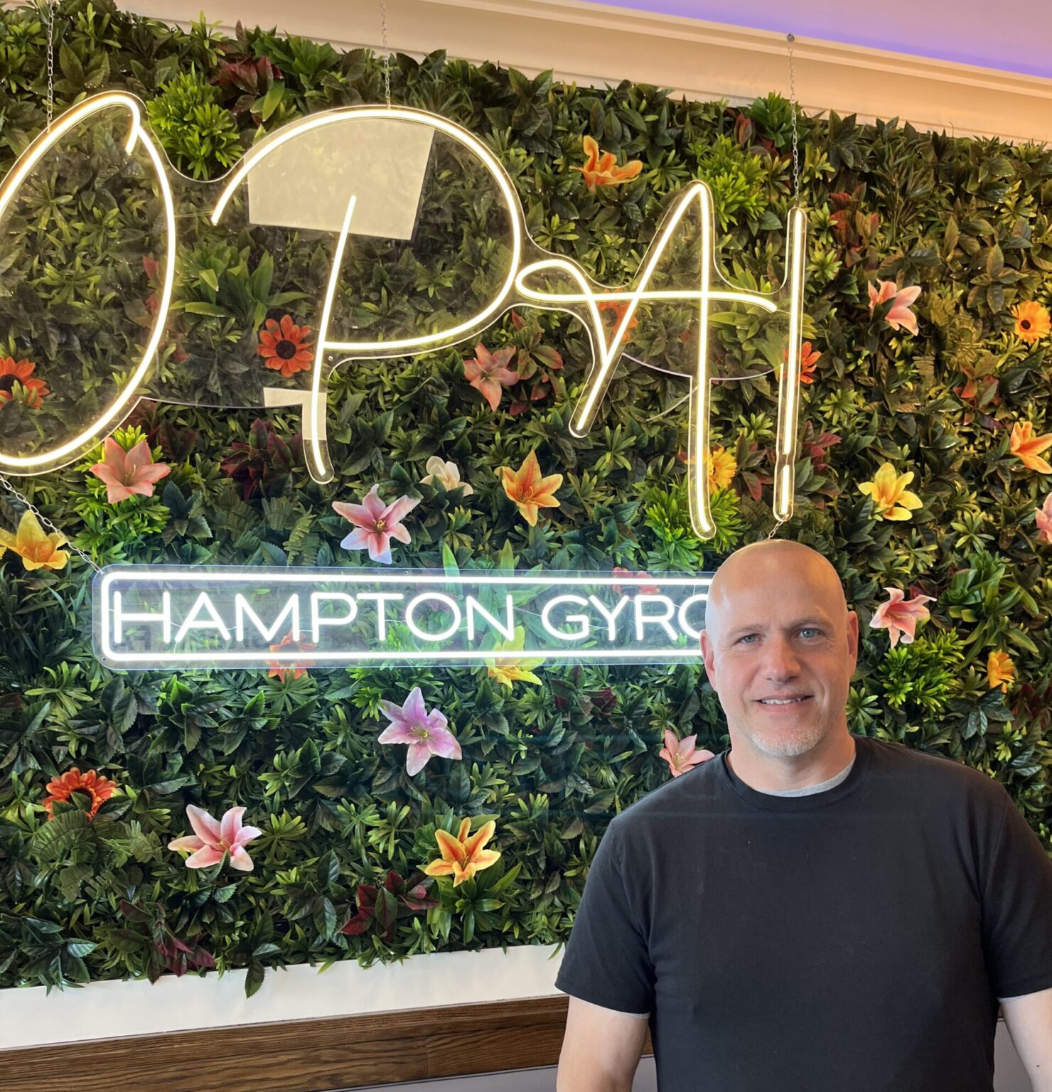 Opa! Hampton Gyro opens in Riverhead