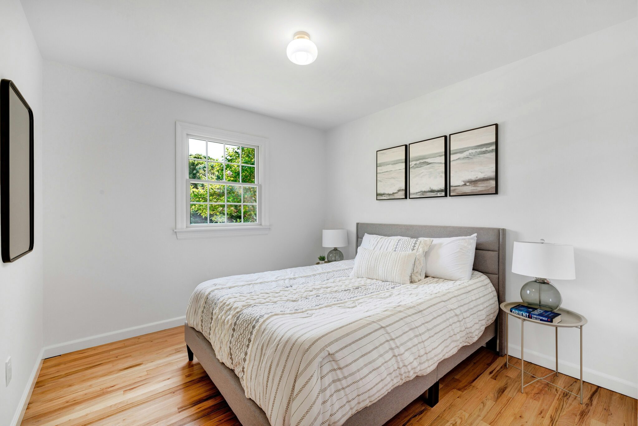 North Fork Dream Home: a northern-style Tara on the hill offers views ...