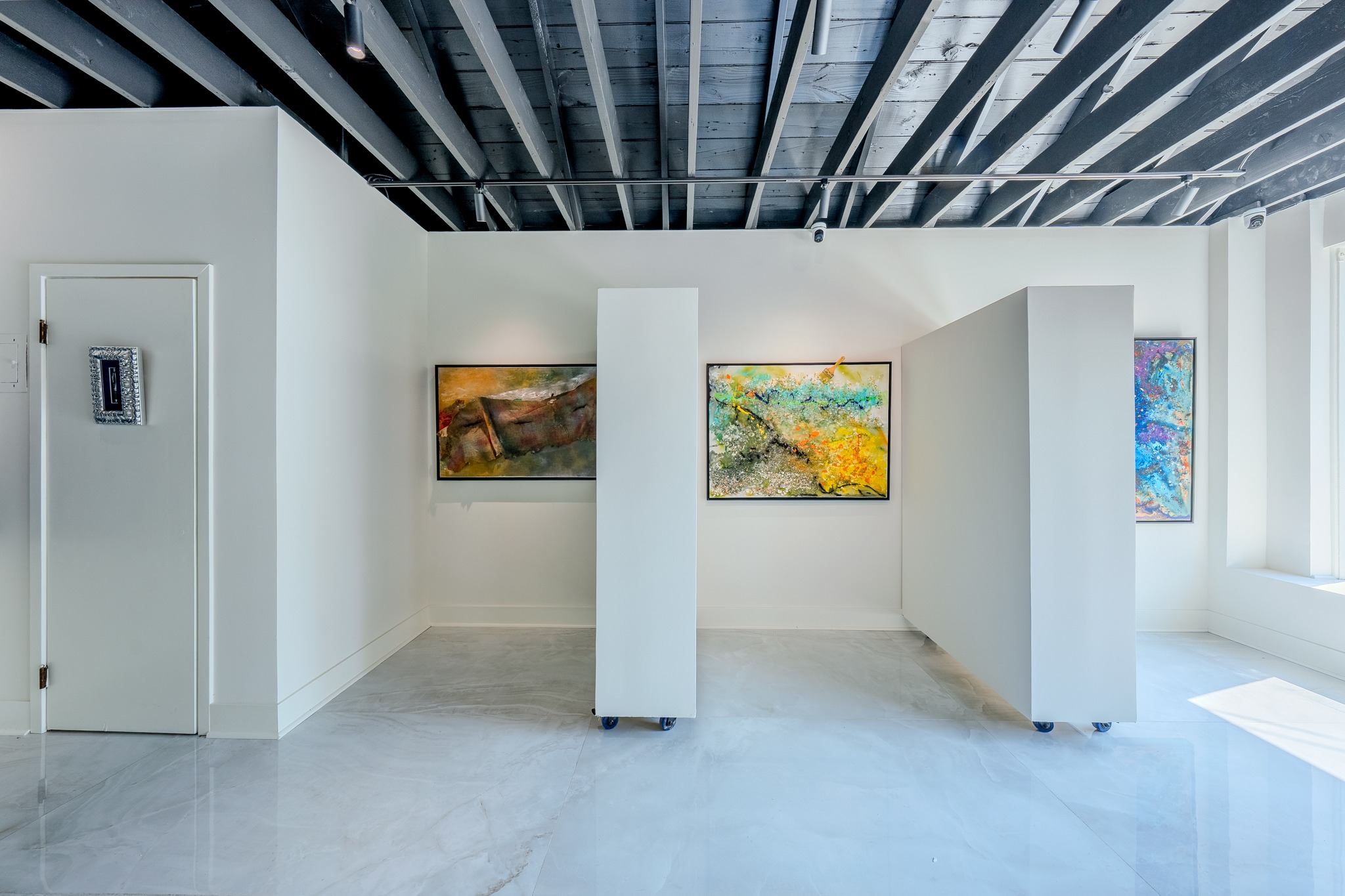 The Elaine Harris Gallery opens its doors in Jamesport