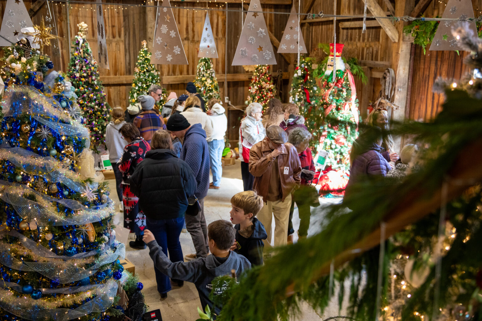 Weekend Update: Concerts, Crafts and Christmas Trees this weekend on ...